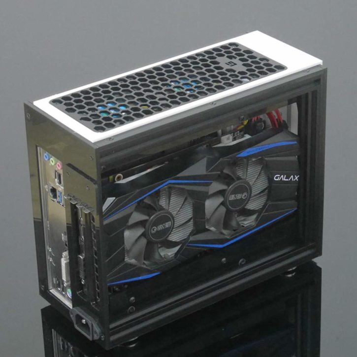 VELKASEのITXケース｢Velka 3｣紹介。4.1Lでグラボ搭載可能な超小型ケース | ITXマン ブログ
